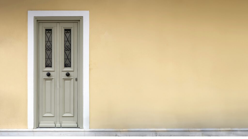7 Front-Door Paint Colors That Actually Look Good All Winter – Fix It ...